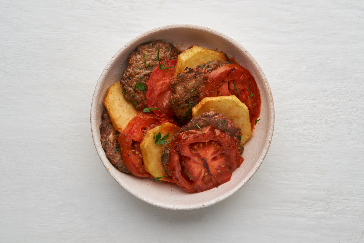 Kafta w Batata | Baked Kofta & Potatoes in Tomato Sauce – Kammoon